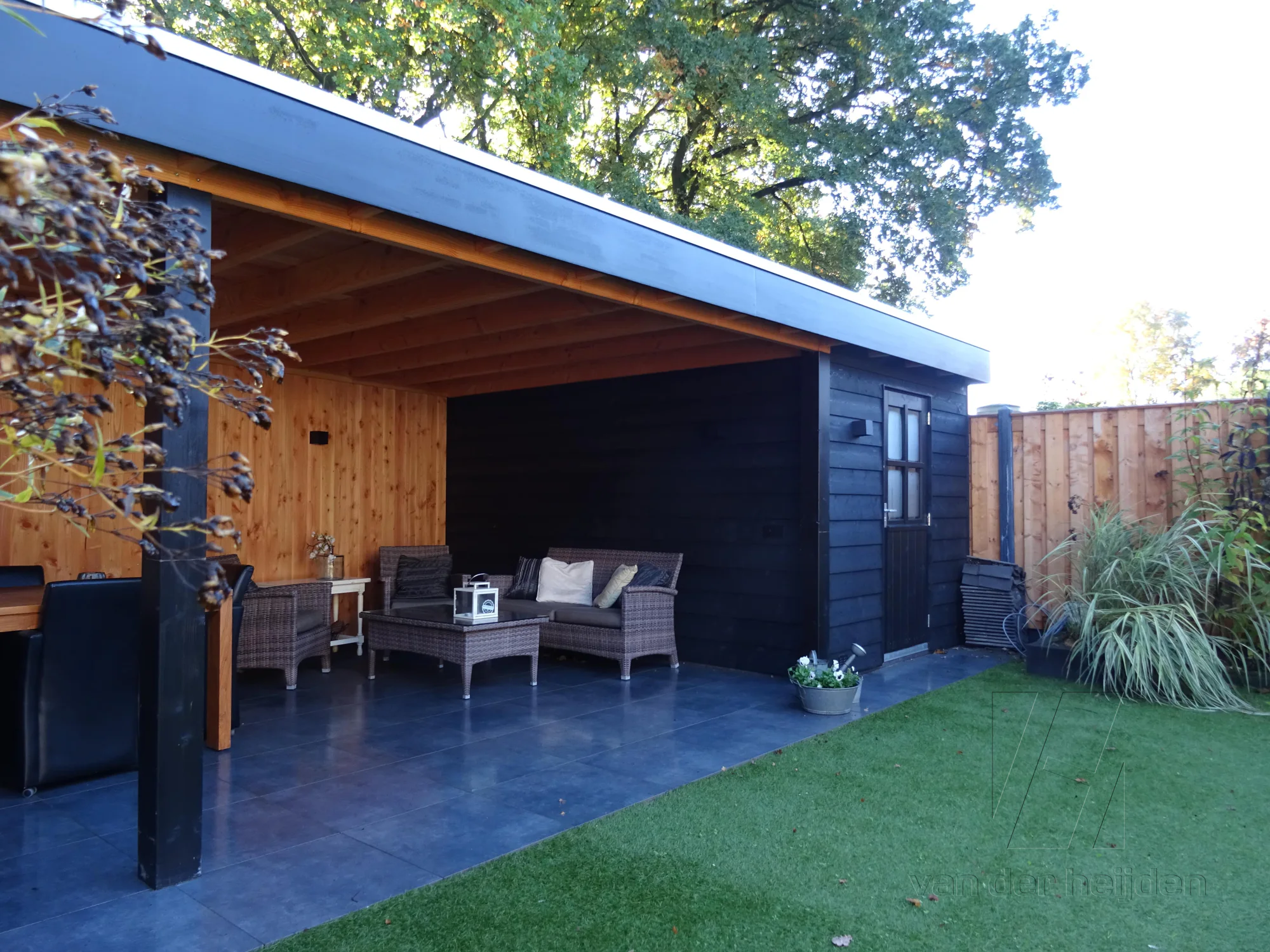 Tuinhuis met overkapping 61 - Van der Heijden